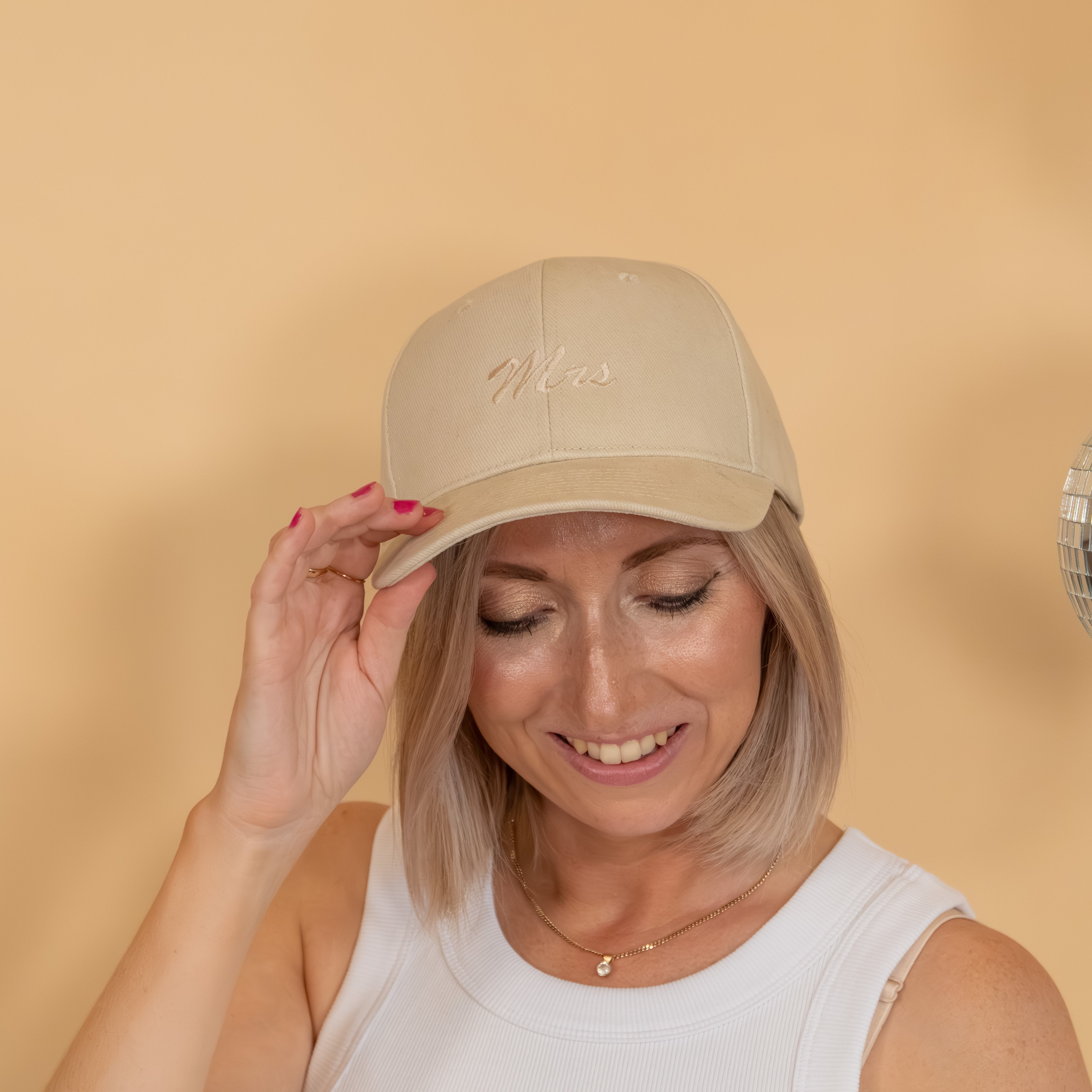 Mr and Mrs Embroidered Matching Cap Set – Rock On Ruby